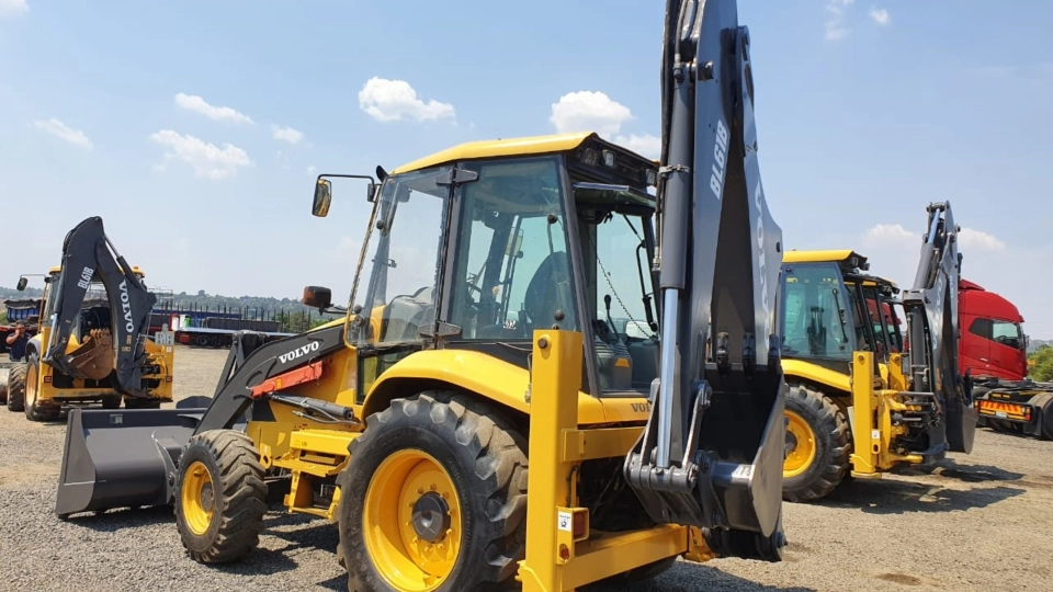 2007 Volvo Construction VOLVO BL61 TLB TLBs for sale in Gaborone - Buy ...